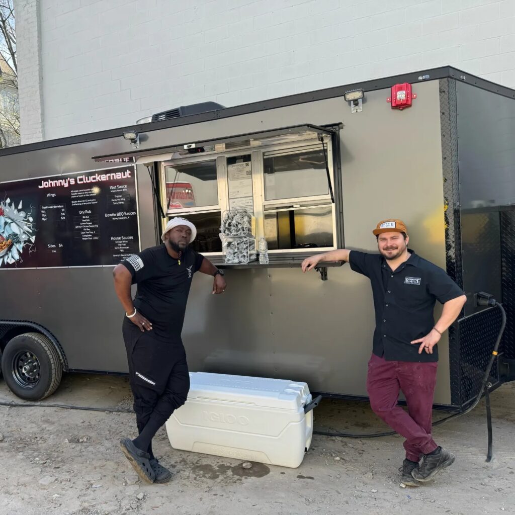 Johnny’s Cluckernaut – Savannah Food Truck Force